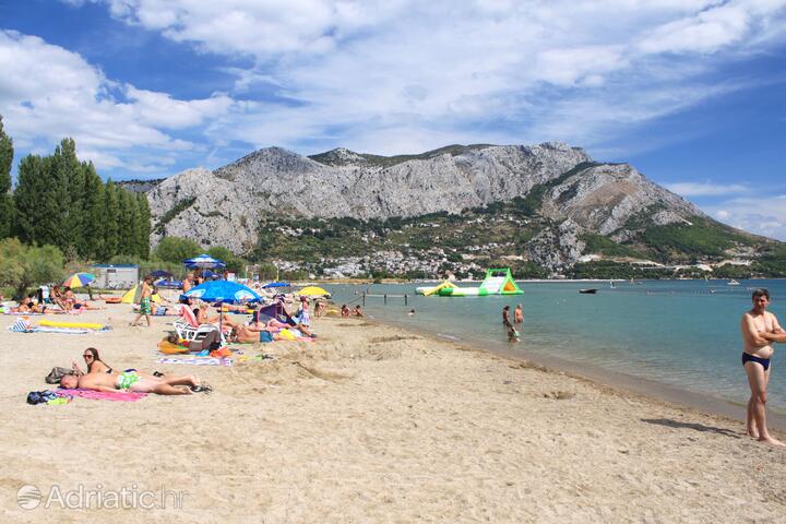 Strand: Galeb, Omiš - Duće | Die besten Strände in Kroatien | Adriatic.hr