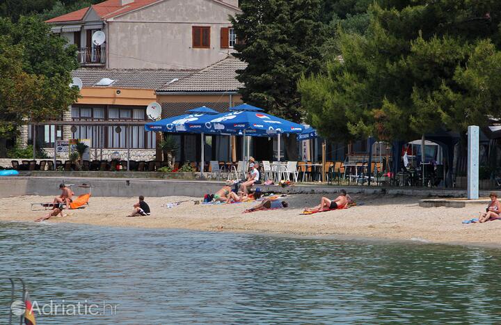 Strand: Padova III, Rab - Banjol | Die besten Strände in Kroatien ...