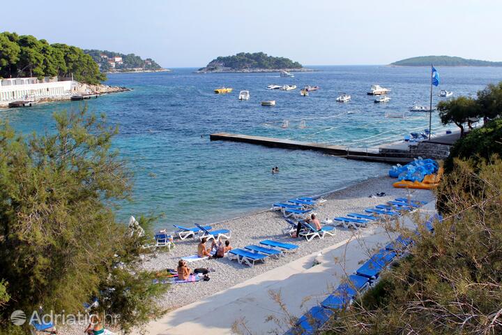 Plage: Bonj, Hvar - Hvar | Les meilleures plages en Croatie | Adriatic.hr
