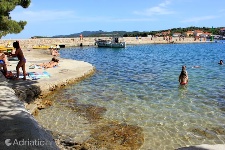 Beach: Zelena punta, Ugljan - Kukljica | The best beaches in Croatia ...
