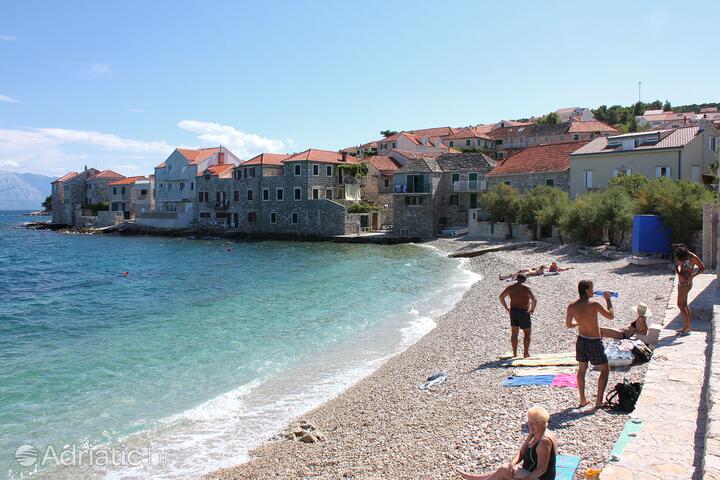 Beach: Balatura, Brač - Postira | The best beaches in Croatia | Adriatic.hr