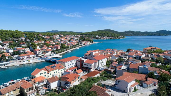 Tisno, Island Murter - Croatia guide | Adriatic.hr