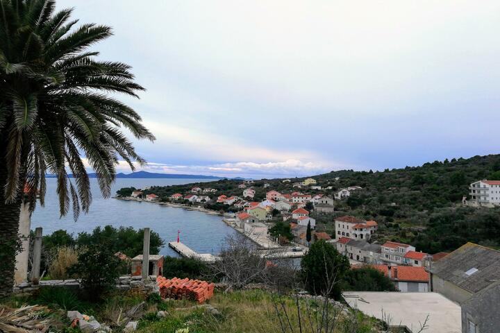 Mali Iž, wyspa Iž - Przewodnik po Chorwacji | Adriatic.hr